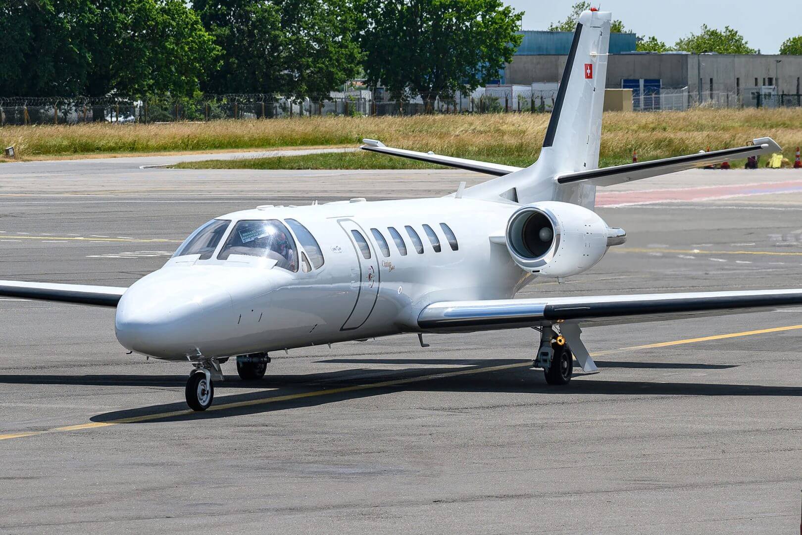 Cessna C550 Citation II/IISP/SII/Bravo | Private Jet Aircraft Guide ...